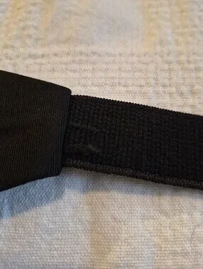 Willey's | Accessories | Mens Cummerbund Bow Tie Black Minor Wear On ...